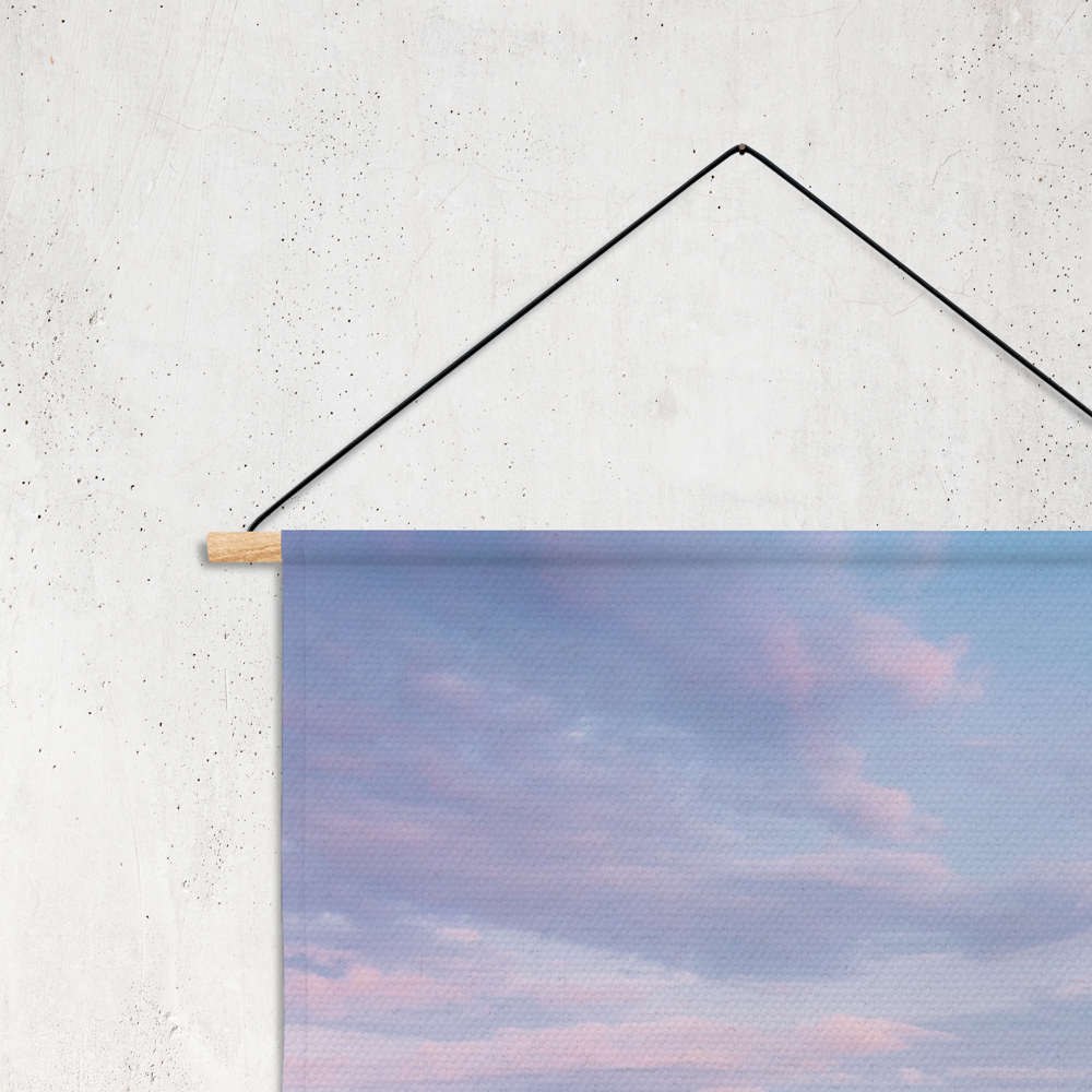 Hanging textile posters with your pictures | Helloprint