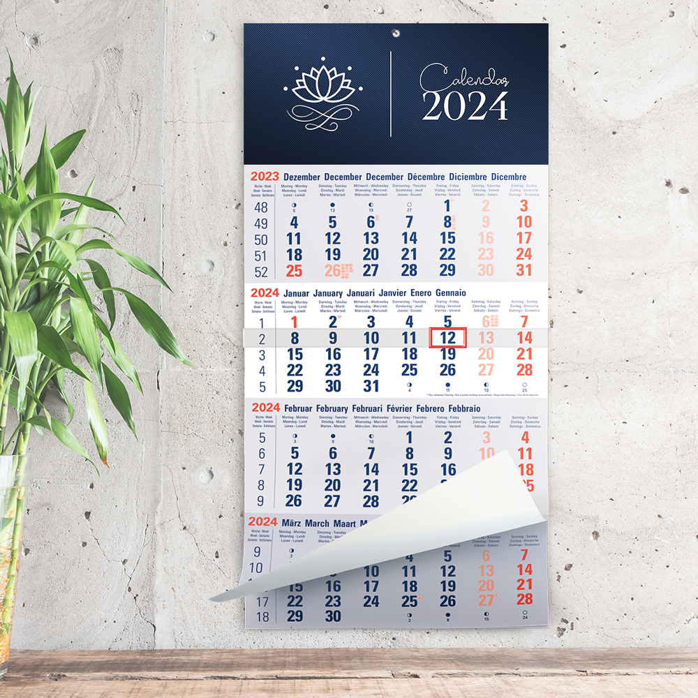 Custom Printed 4 Months Calendars | Helloprint